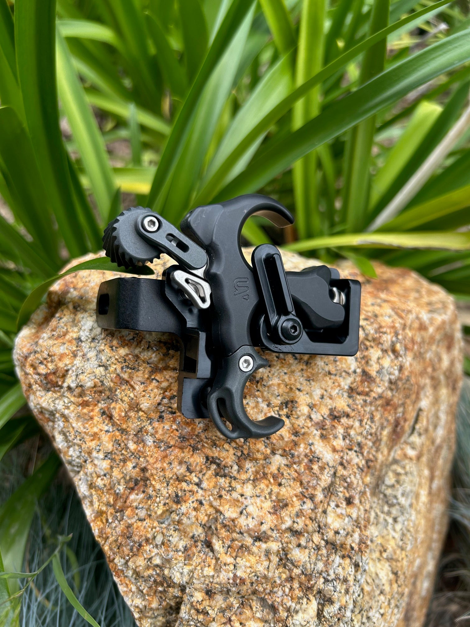 Gen-1 Ultraview Thumb Mount 3-4 Finger M-L (Right Handed) – Advanced ...
