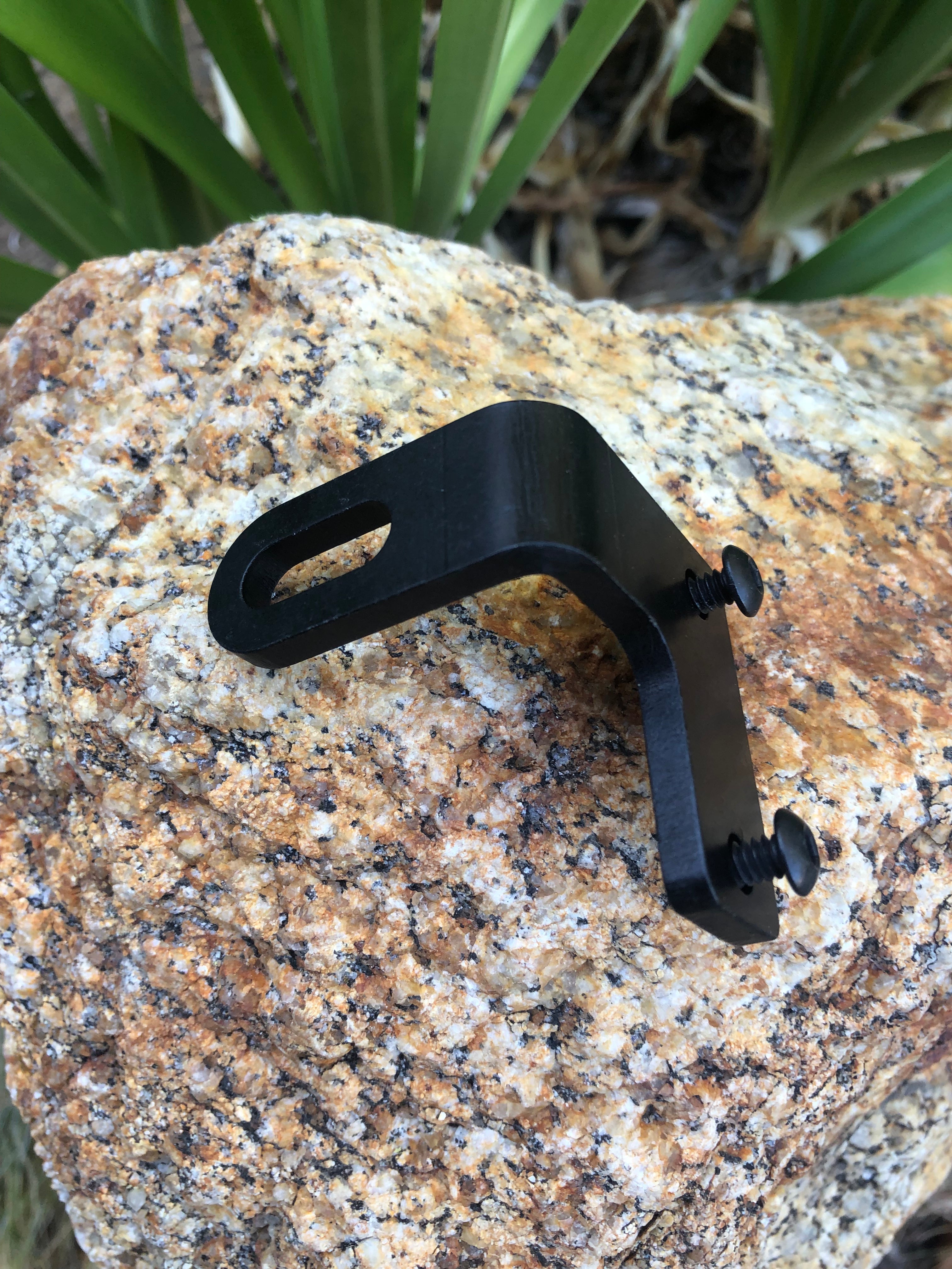 Right Handed Stabilizer mounting Bracket – Advanced Outdoor Technology